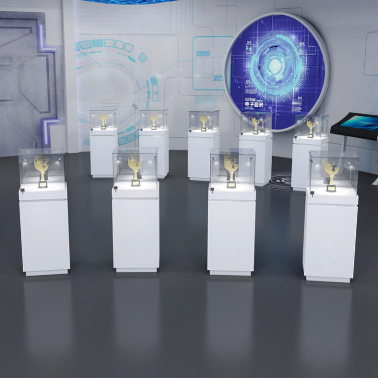 Tủ kính trưng bày bảo tàng gốm sứ TK066 - Nội Thất Mộc Gia